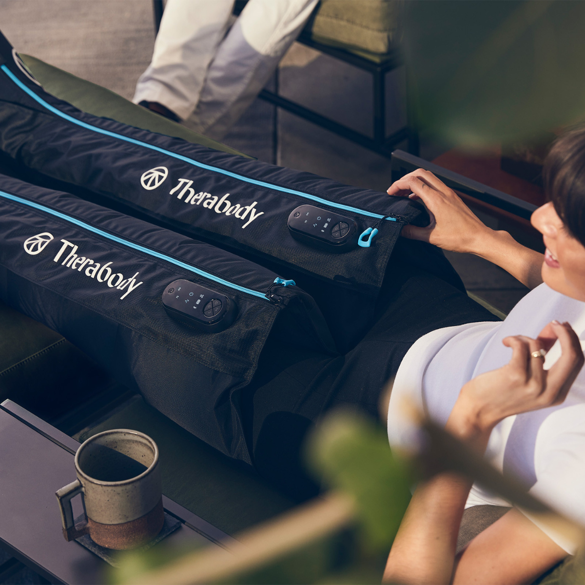 Therabody Compression Boots | 60-Min Recovery | PURE Spa UK – PURE Spa & Beauty