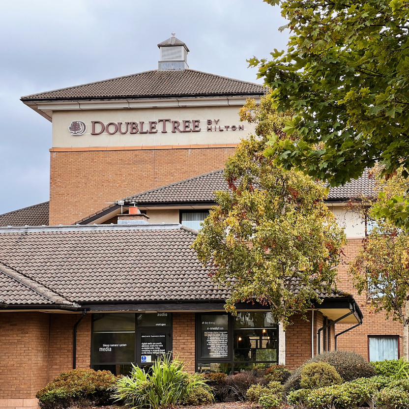 PURE Spa & Beauty Edinburgh Airport, DoubleTree by Hilton – PURE Spa UK