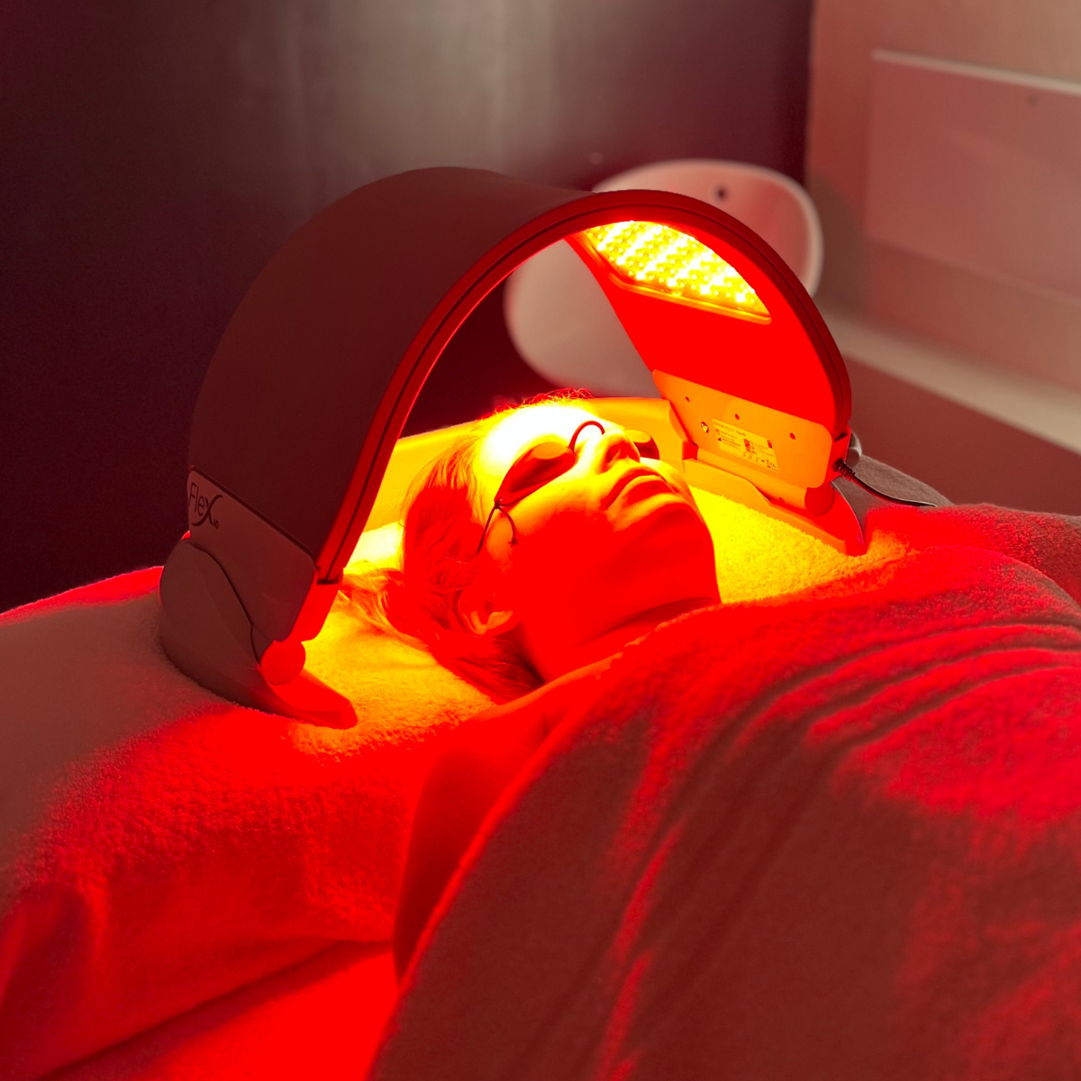 LED Light Therapy 30 min Facial Session | Edinburgh & Aberdeen – PURE ...