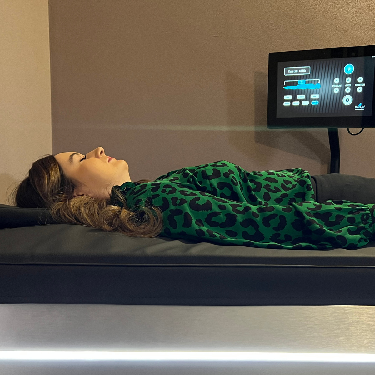 Therajet Dry Hydrotherapy Massage - 60 min Treatment – PURE Spa & Beauty